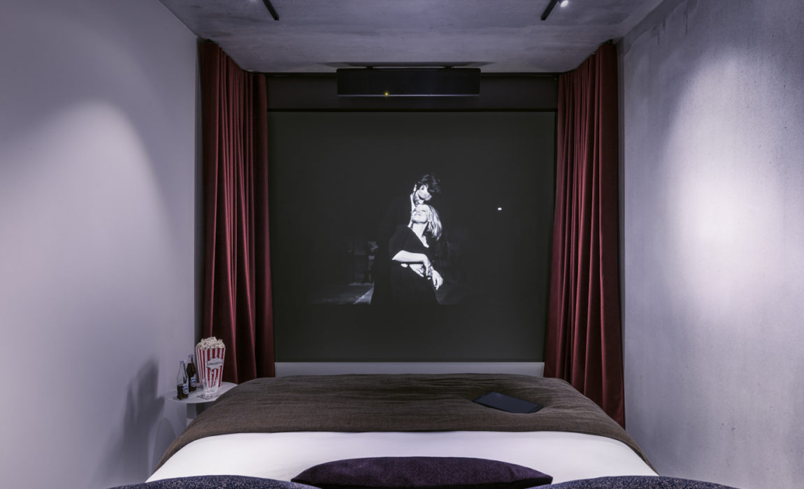 Hotel Paradiso – MK2 + L'agence augmentée